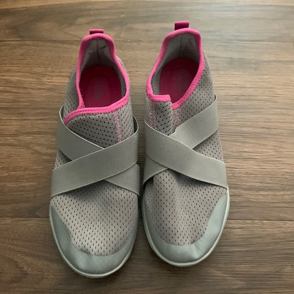 CROCS | Shoes | Crocs Water Shoes | Poshmark